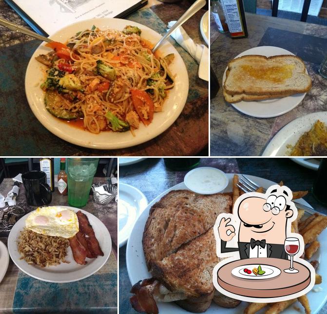 Breakaway Cafe in Bel-Ridge - Restaurant menu and reviews