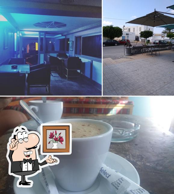 Salon de Thé Corniche cafe, Túnez - Restaurant reviews