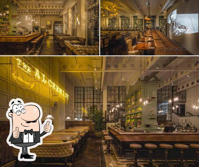 The Alchemist Bevis Marks, 6 Bevis Marks, Aldgate in London ...