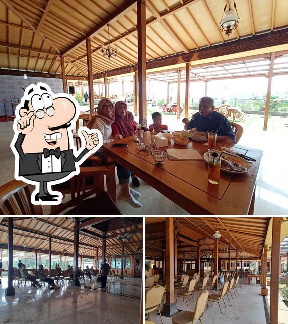 Bale Joglo Cafe Resto & Wedding concept, Bandung - Restaurant reviews