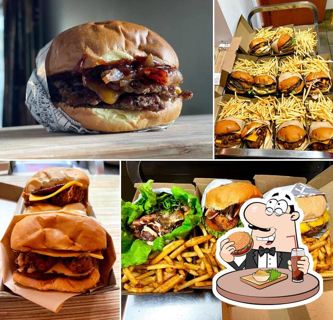 Ooga burger in Balclutha - Restaurant menu and reviews