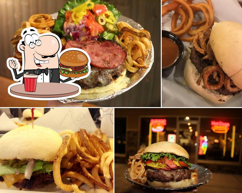 Niskers Grill & Slap Shot Hockey Bar in Kalamazoo - Restaurant menu and ...