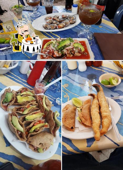 Mariscos Altamar restaurant, Mexico City, C. 7 70b-Local 183 ...