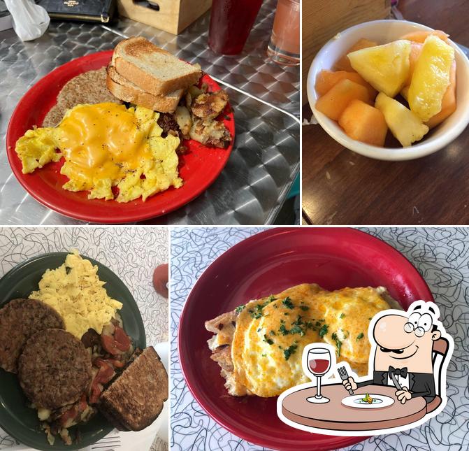 HangOverEasy, 51 Parsons Ave in Columbus - Restaurant menu and reviews
