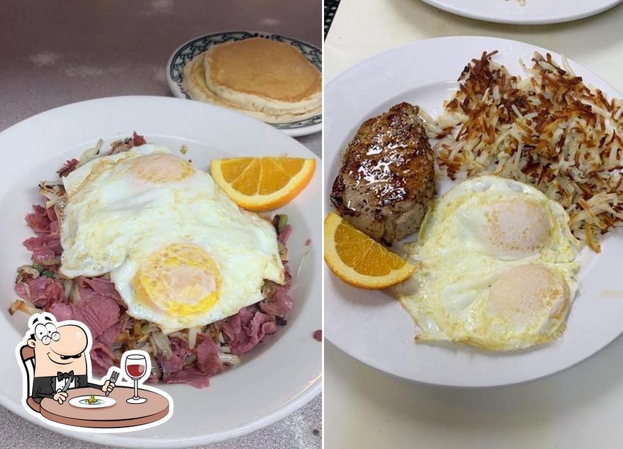 Corner Cafe, 102 N 2nd St in Peotone - Restaurant menu and reviews