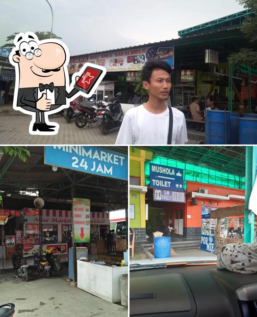 SPBU & REST AREA SAKALIBELS BUMIAYU, Indonesia - Restaurant reviews