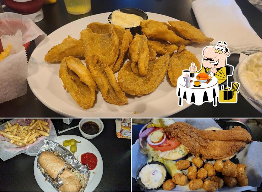 THE FOXES TRAILS in Kokomo - Restaurant menu and reviews