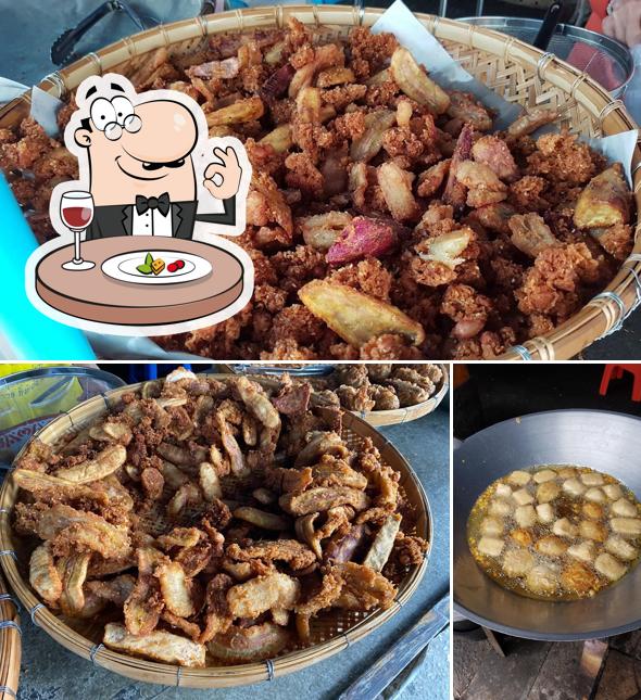 Euam Porn Deep-Fried Banana Ban Bueng, Ban Bueng - Menú del restaurante ...