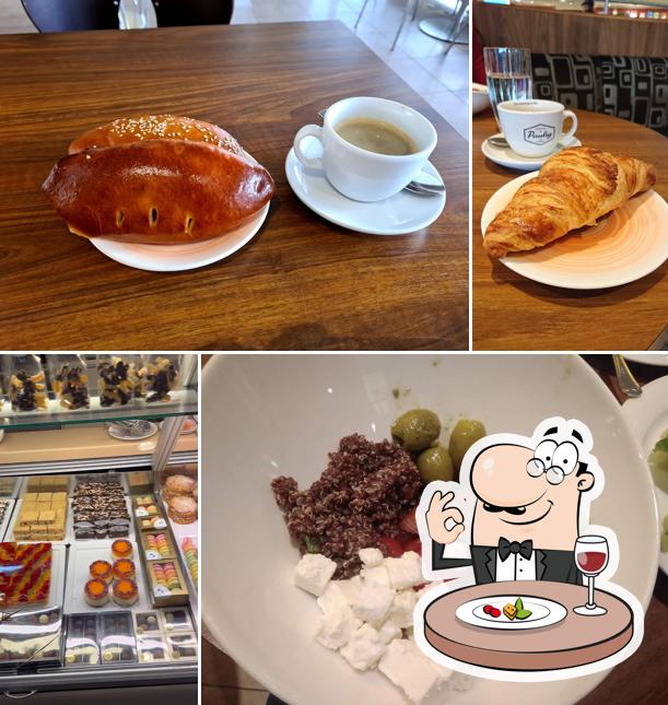 Best cakes in Tallinn restaurants, spring 2024 - Restaurant Guru