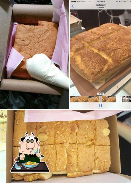 Momoiro cafeteria, Jakarta, Kota Kasablanka - Restaurant menu and reviews