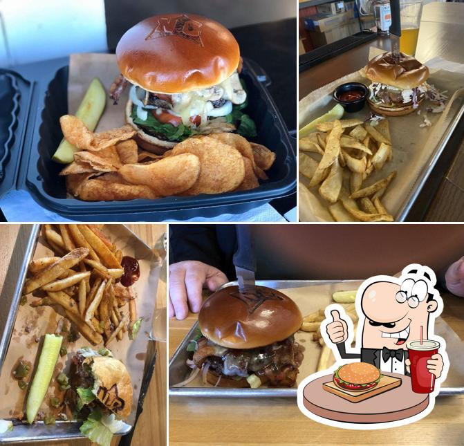 North Channel Brewing in Manistee - Restaurant menu and reviews