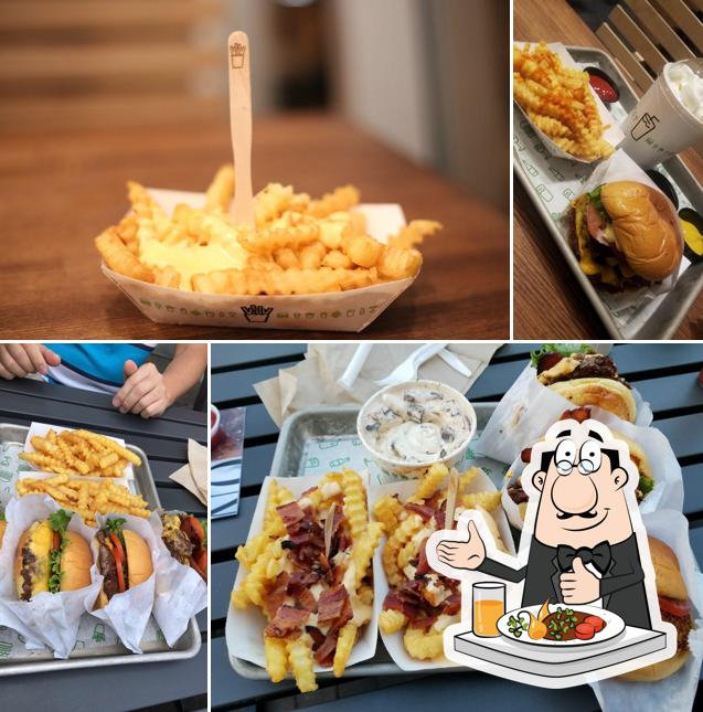 Shake Shack Westfield UTC, 4309 La Jolla Village Dr in San Diego ...