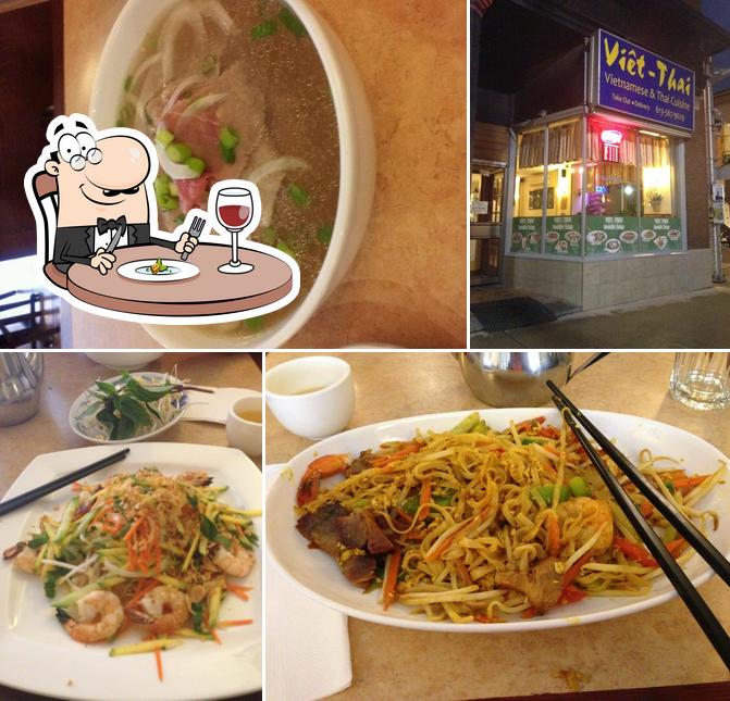 Viêt-Thai in Ottawa - Restaurant menu and reviews