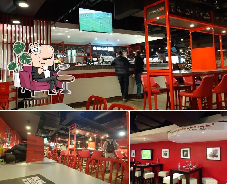 Red Café at Old Trafford, Manchester - Restaurant menu, prices and reviews