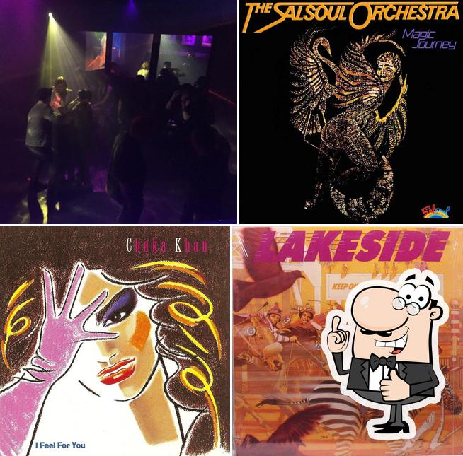 DJ Tarsis' Boombox in Chicago - Restaurant reviews
