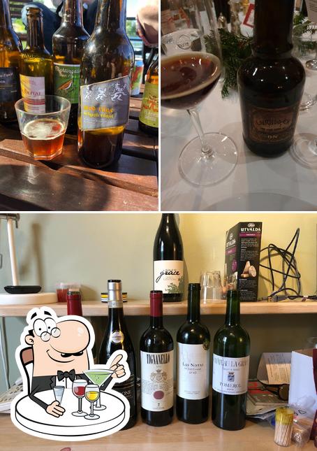 Lejondals Slott restaurant, Bro - Restaurant menu and reviews