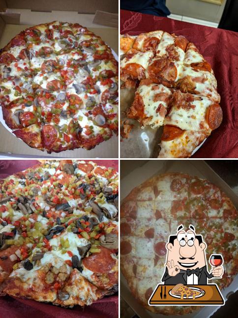 Hunter Pizzeria, 4165 OH-122 in Franklin - Restaurant menu and reviews
