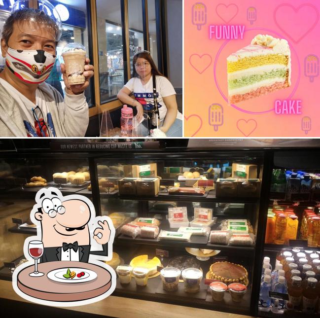 Starbucks cafe, Manila, JX5H+R63 - Restaurant menu and reviews