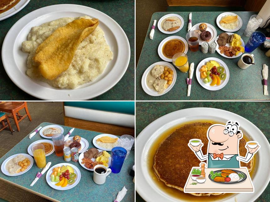 Nelson's "Barnyard" Buffet, Saraland - Restaurant menu, prices and reviews
