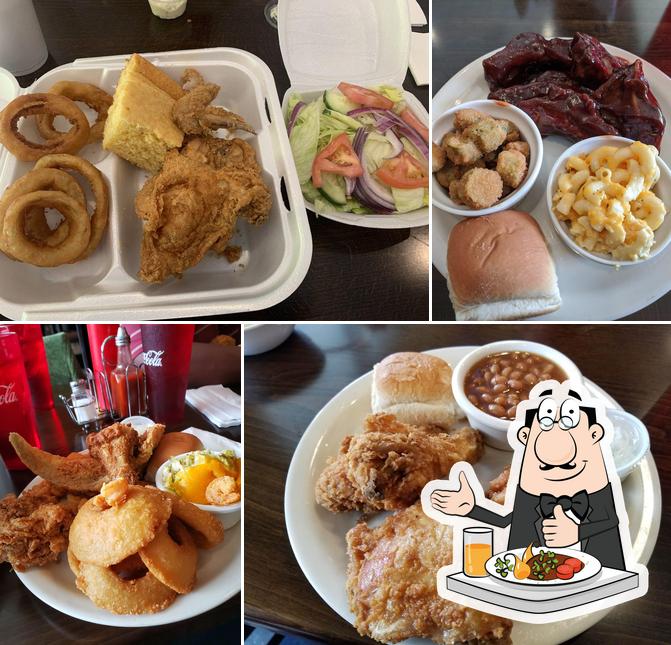 Mr. Charles Chicken & Fish in Charlotte - Restaurant menu and reviews