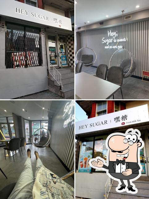 Hey Sugar, 449 Dundas St W in Toronto - Restaurant reviews