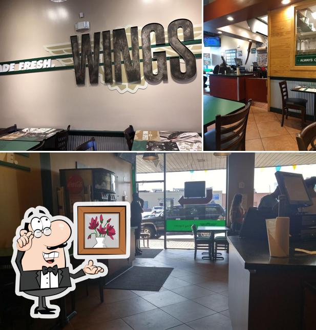 Wingstop, 1756 Forest Ave in Bayonne - Restaurant menu and reviews