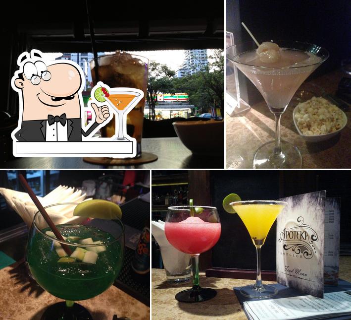 Apoteca pub & bar, Bangkok, Soi Thonglor (at Grass) - Restaurant reviews