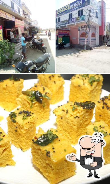 Chitra Fast Food Corner, Kota - Restaurant menu and reviews