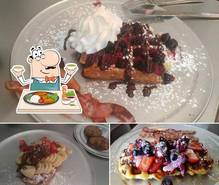 The Waffle Factory, Webster - Restaurant menu, prices and reviews