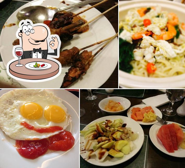 Legend Coffee Shop, Makassar, Jl. AP Pettarani no. 3