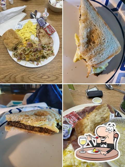 Sharpe's Cafe on Crawford, Statesville - Restaurant menu, prices and ...