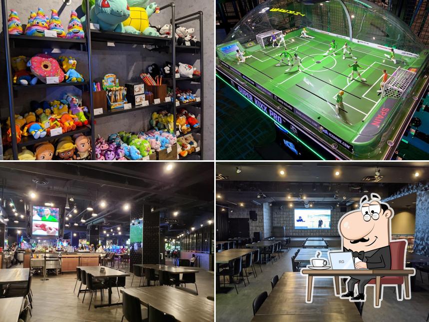 The Rec Room Brentwood, Burnaby, Brentwood Town Centre - Restaurant ...