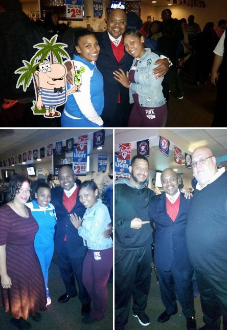 City Limits Bar & Grill in Detroit - Restaurant reviews