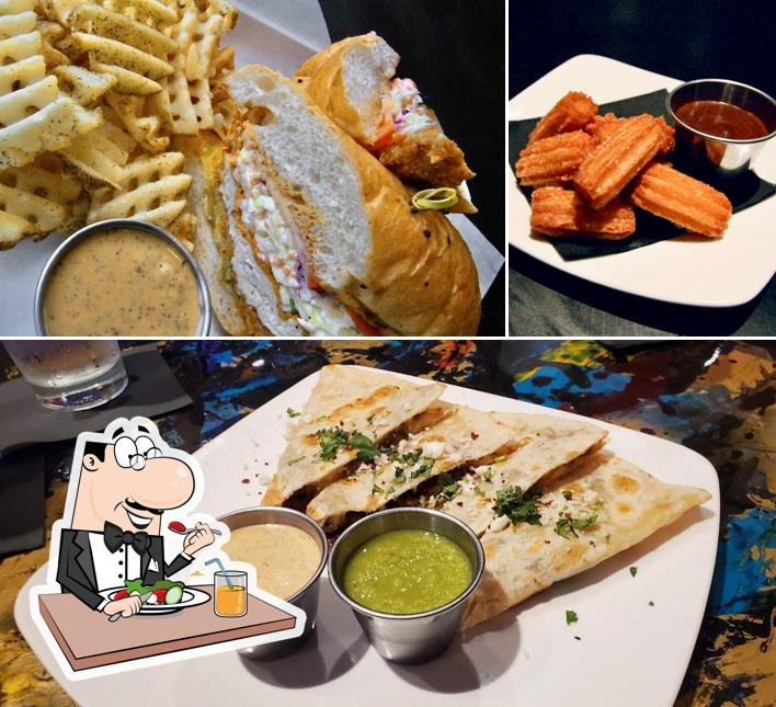 Walter Studios in Phoenix - Restaurant reviews