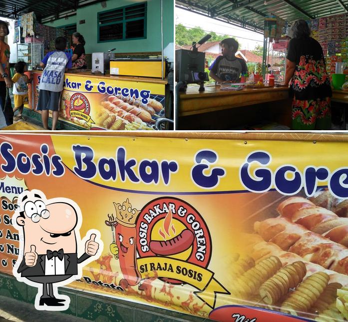 Si Raja Sosis (Rajanya Sosis Bakar & Goreng) cafe, Dlanggu - Restaurant ...