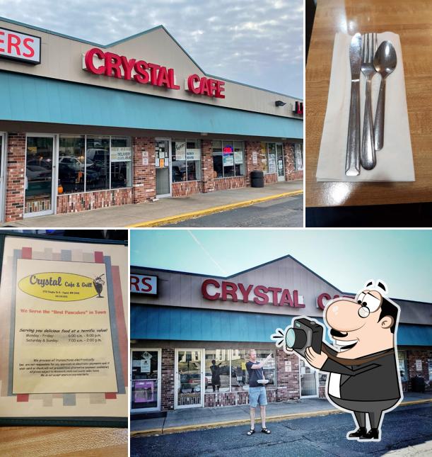 Crystal Cafe & Grill, Crystal - Restaurant menu, prices and reviews