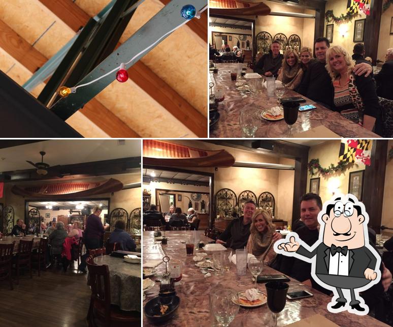 Capones Hideout in New Berlin - Restaurant menu and reviews