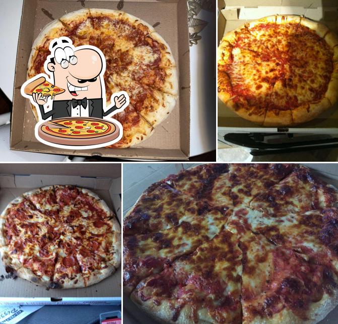 Universal Pizza, Penn Hills - Restaurant menu, prices and reviews