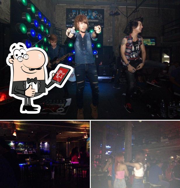 FlashMob pub & bar, Bangkok - Restaurant reviews