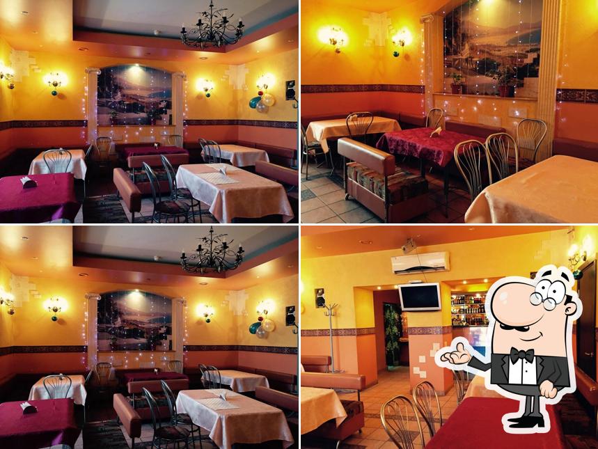 Atmosfera restaurant, Saint Petersburg, Obukhovskoy Оborony Ave ...