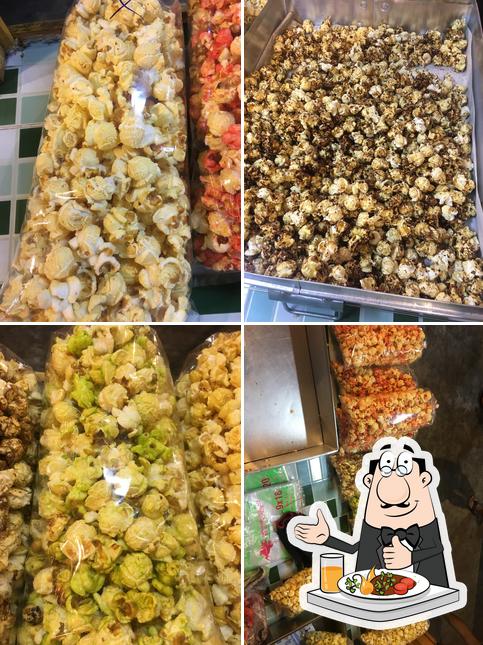 ร้านข้าวโพดคั่ว @ popcorn restaurant, Chiang Rak Noi