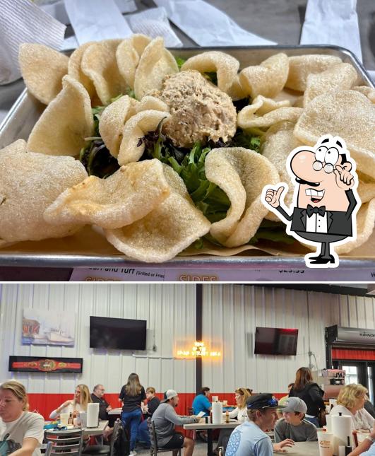 Dewy Dew Bugz Seafood Market & Restaurant, D'Iberville - Restaurant ...