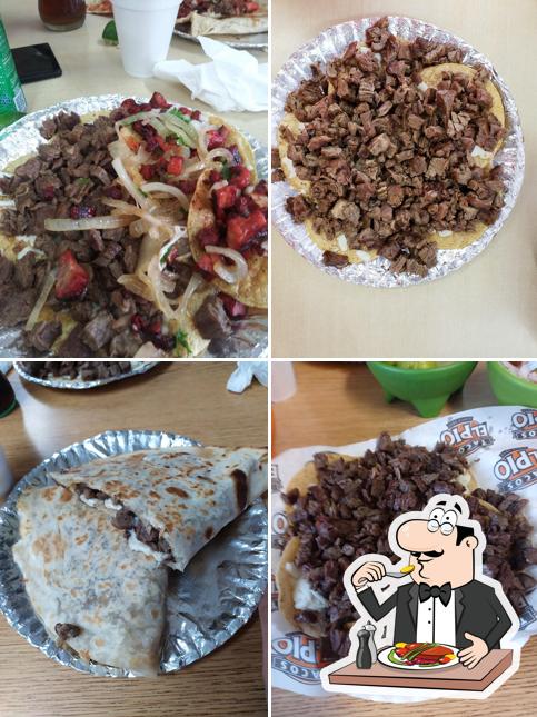 Tacos El Pio, 1001 N Tower Rd in Alamo - Restaurant menu and reviews
