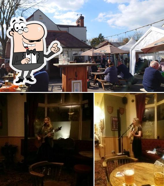 Royal Oak Chapel Ash, Wolverhampton - Restaurant menu, prices and reviews