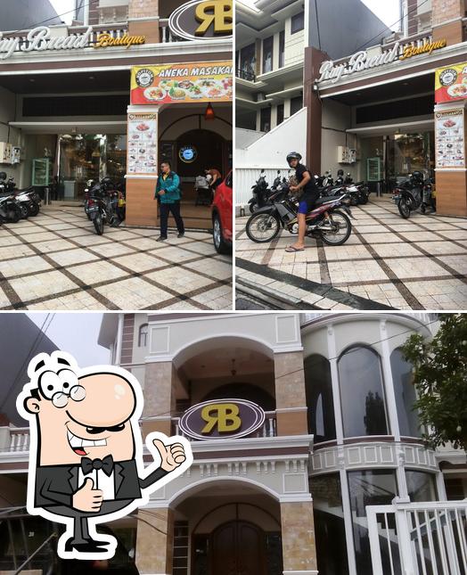 Ray Bread Araya restaurant, Malang