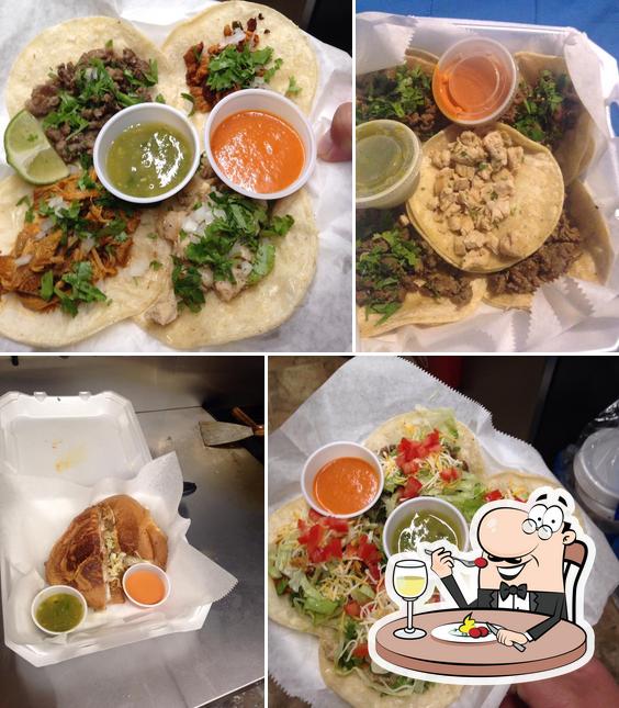 Los Tres Locos in Lexington - Restaurant reviews