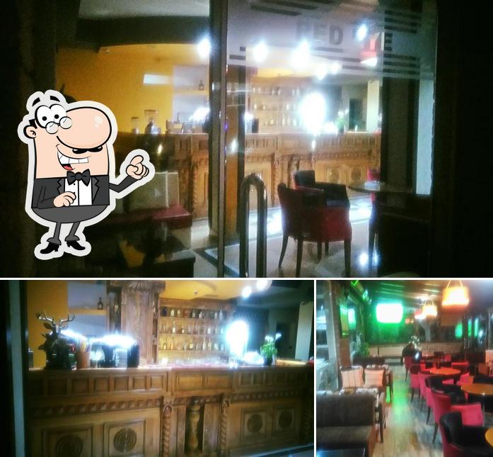 Red Eye cafe, Tirana - Restaurant reviews