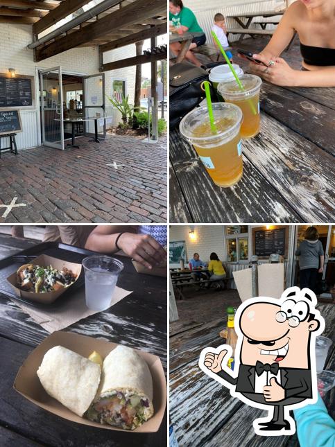 Timoti's Seafood Shak, 21 N 3rd St in Fernandina Beach - Restaurant ...