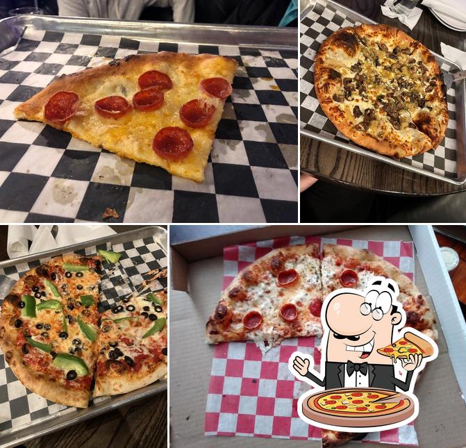 Brass Monkey, Monroe - Restaurant menu, prices and reviews