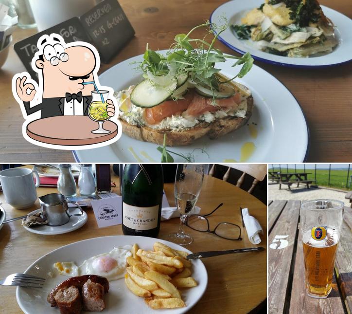 Compton Abbas Airfield in Ashmore - Restaurant menu and reviews